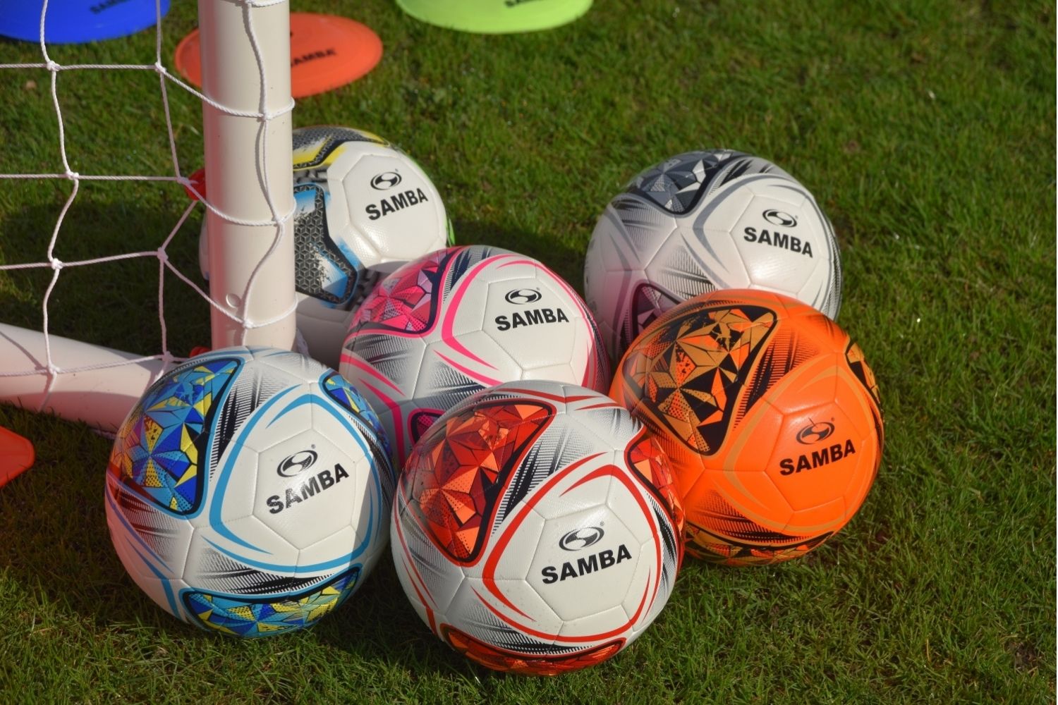 Infiniti Pro Match FIFA Basic | Samba Sports | Footballs | Sports ...